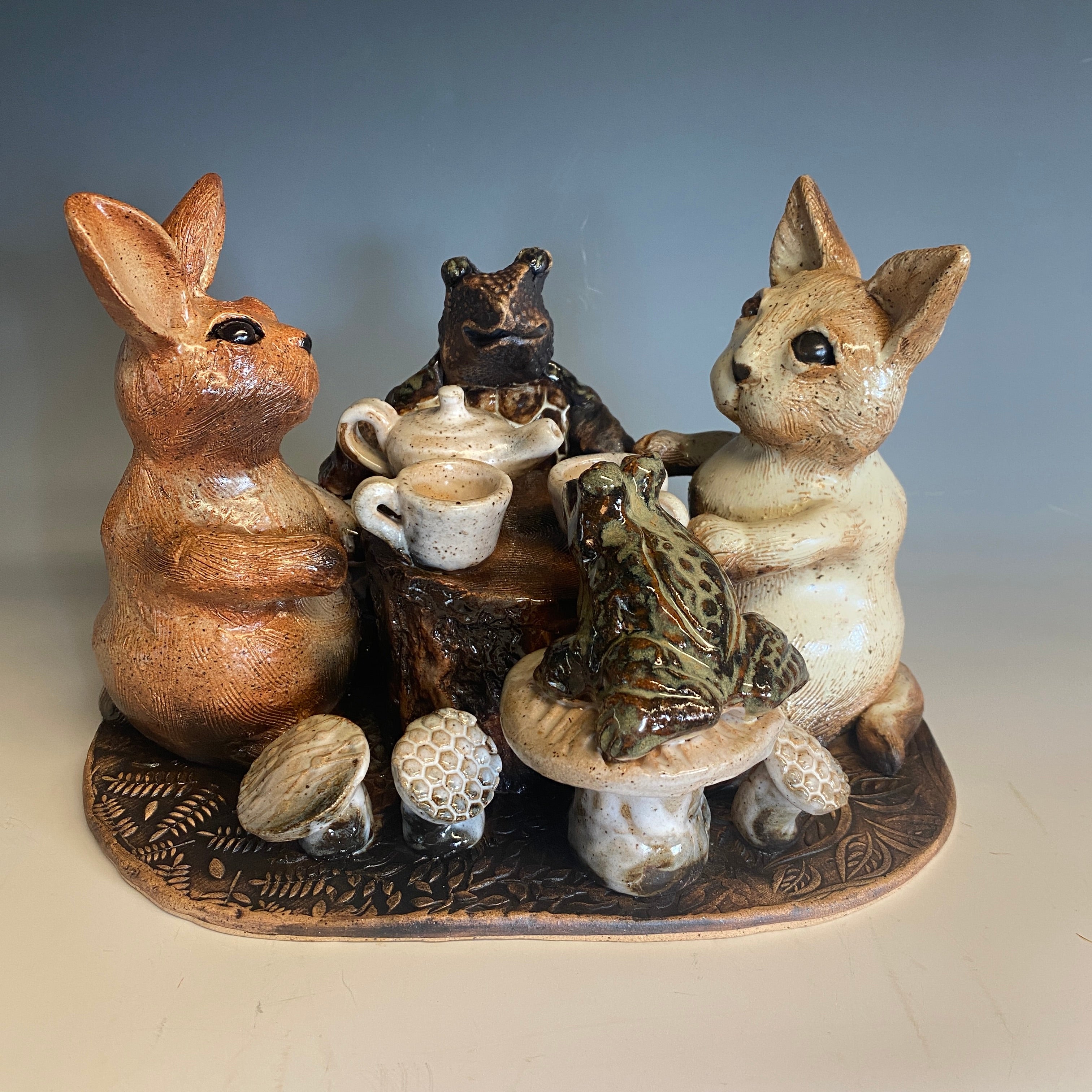 Sculptures - Rabbits | Thomas Pottery