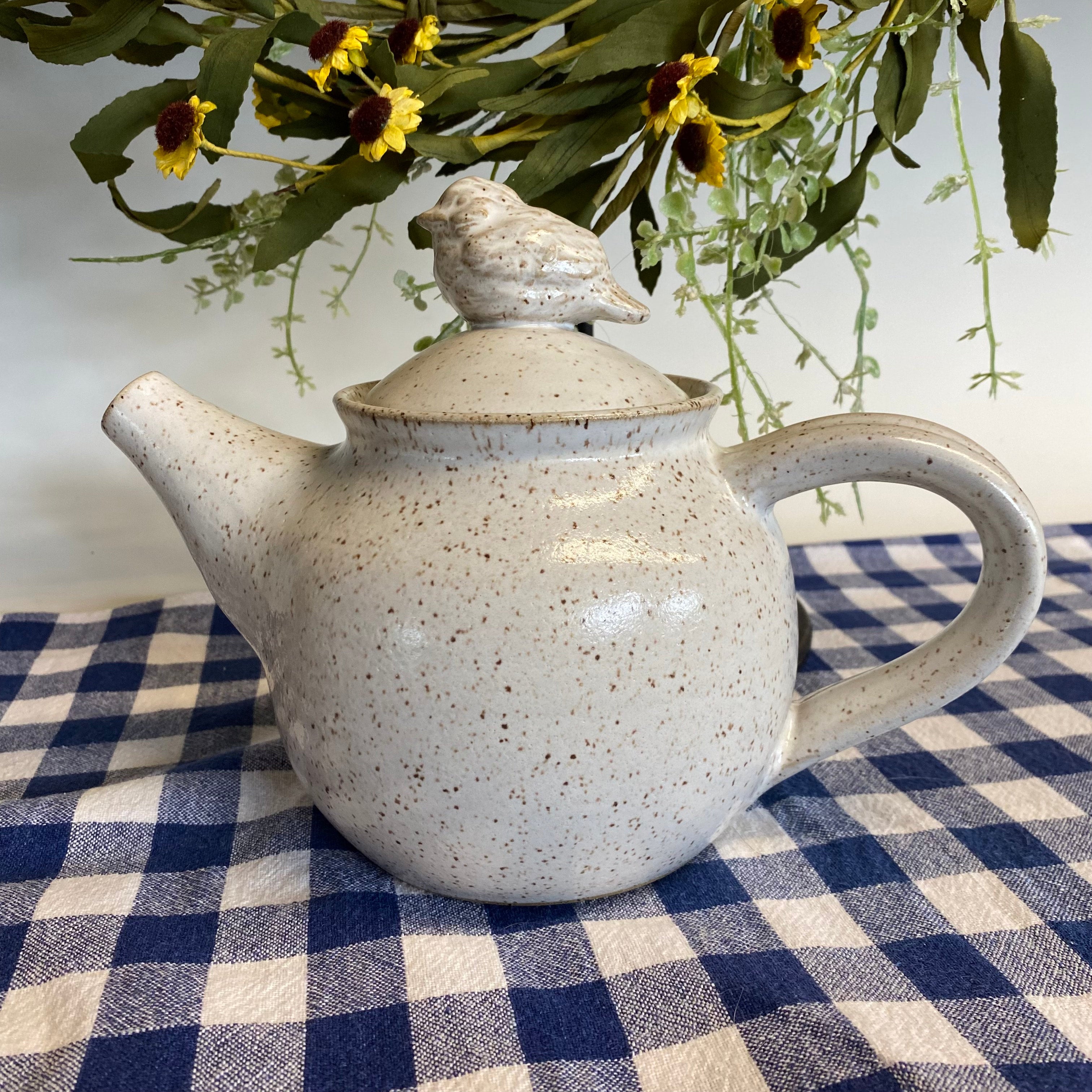 Teapots | Thomas Pottery