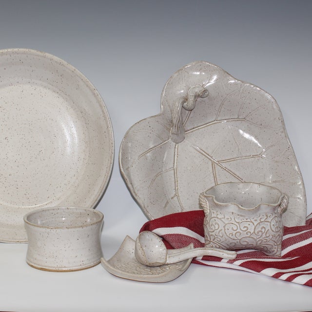 Serving Pieces | Thomas Pottery